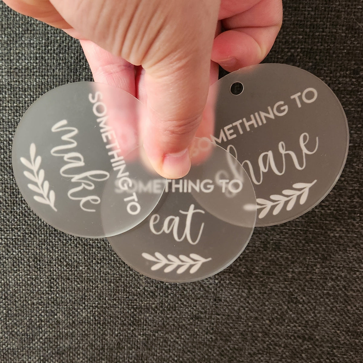 Reusable Frosted Acrylic Gift Tags | Set of 7 for Thoughtful Gifting ...